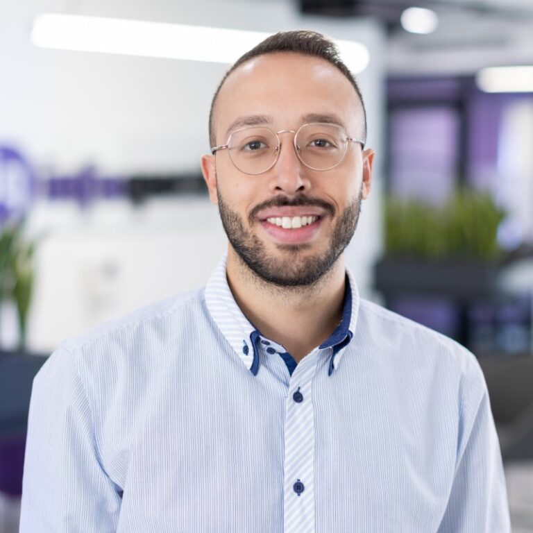 About Infoquest | Expert Network Shaping Better Decisions